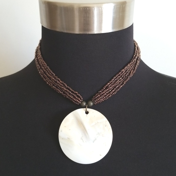 Jewelry | Vintage Sea Shell Bead Necklace | Poshmark